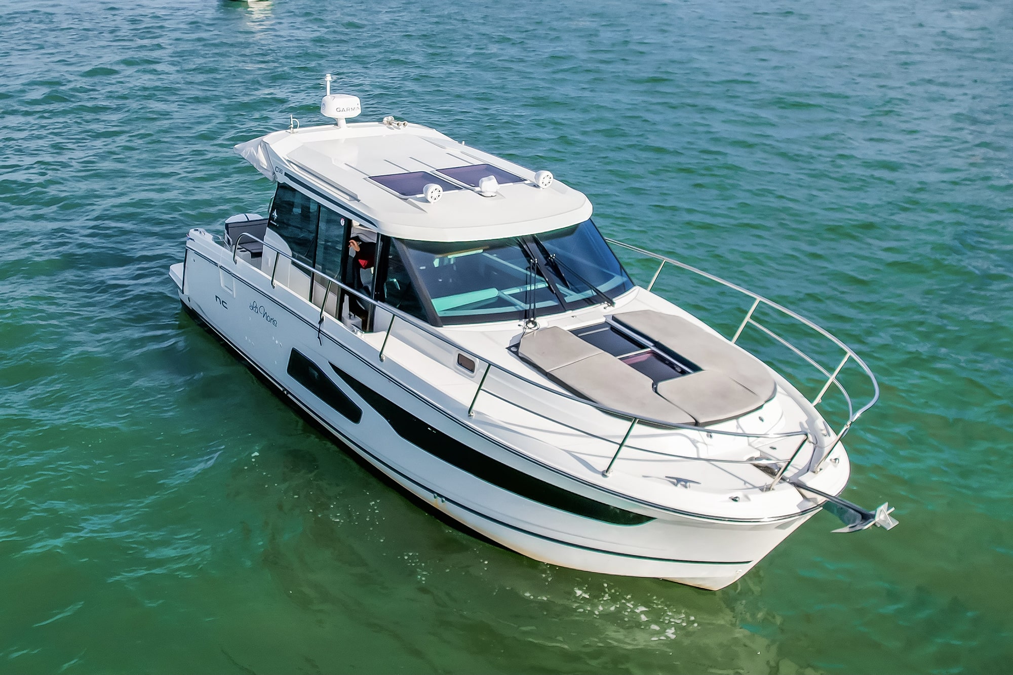 Yacht Rental in Miami: Jeanneau 40" for 13 Guests at The Best Price